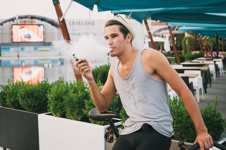 Differences between smoking and vaping when doing sports – VapeMall